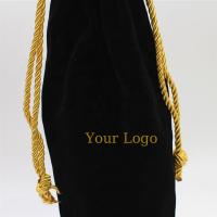 China All Seasons Velvet Wine Bottle Cover with Drawstring and Logo Wine Packaging for sale
