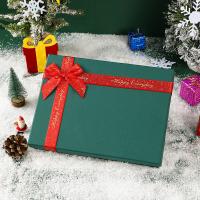 China Recycled Materials Custom Luxury Bridesmaid Gift Box with Ribbon and Various Colors for sale