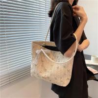 China Beach Grass Woven Single Shoulder Tote Bag with Beautiful Bow in Customized Color for sale