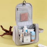 China Customized Color Polyester Hanging Toiletry Bag Perfect for Women's Daily Life Needs for sale