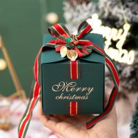 China Customized Tote Bag Christmas Paper Gift Box Packaging with Recycled Materials for sale