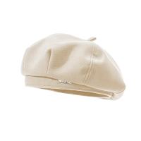 China Korean Version of Autumn and Winter Woolen Metal Mark Beret for Children's Daily Life for sale