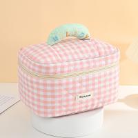 China Custom Logo Macaron Colored Cotton Plaid Make-up Bag for Portable Travel and Storage for sale