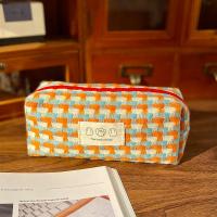 China Private Label Make Up Bags with Checked Printing Recycled Polyester Travel Cosmetic Bag for sale