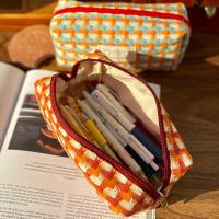 China Private Label Make Up Bags with Checked Printing Recycled Polyester Travel Cosmetic Bag for sale
