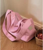 China 2024 Women's Versatile Tote Bag with Skew Straddle Instagram Design and Large Capacity for sale