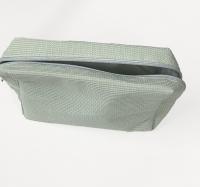 China Custom Logo Accepted Soft Waffle Print Cosmetic Bag for Bridesmaids' Makeup and Gifts for sale