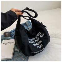 China Polyester Lining Material Large Capacity One Shoulder Crossbody Canvas Bag for Ladies for sale