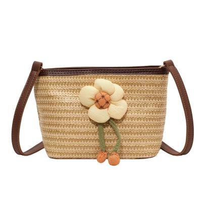 China Promotion Summer Vacation Fashion Women Daisy Bucket Shoulder Bag with Custom Logo for sale