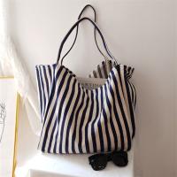 China Custom Logo Accepted Fashionable Harajuku Zipper Print Shoulder Bags for Women for sale
