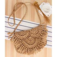 China Handmade Tassel Beach Bag Raffia Rattan Crossbody for Women's Summer Travel Vacation for sale