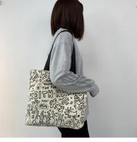China Polyester Lining Casual Large Capacity Shoulder Bags for Travel and Outgoing for sale