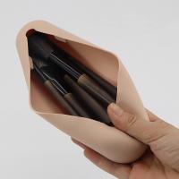 China Fashion Style Customized Portable Silicone Makeup Brush Pouch Bag for Cosmetic Storage for sale