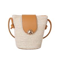 China Summer Style Designer Handmade Round Straw Woven Beach Bucket Bag for Women's Handbag for sale