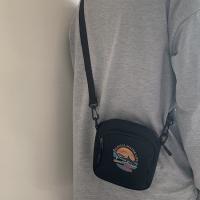 China Fashion Canvas Messenger Bag for Daily Life Long Strip and OEM/ODM Acceptable for sale
