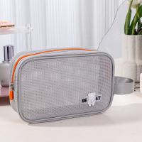 China Polyester Mesh Beach Bag for Business Trips and Holidays The Perfect Travel Accessory for sale
