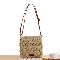 China Summer Beach Woven Crossbody Straw Bag For Women with Polyester Lining and Open Closure for sale