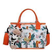 China Multifunctional Diaper Bag for Mom or Dad Solid Pattern Type and Customized Color for sale
