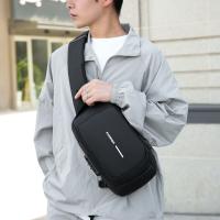 China Acceptable OEM/ODM PU Men's Vintage Leather Crossbody Bag for Cell Phone for sale