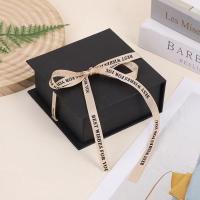 China Customized Color Jewelry Packaging Sliding Gift Paper Drawer Box for Makeup Cosmetic for sale
