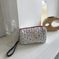 China Customized Color Fashion Style Travel Makeup Bag Cotton Canvas Pouch Toiletry Case for sale