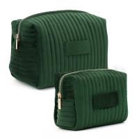 China Zipper Closure Velvet Toiletry Pouch for Comfortable and Stylish Traveling Needs for sale
