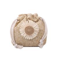 China Women's Beach Handbag Unisex Straw Crossbody Shoulder Handbag Summer Woven Bucket Bag for sale