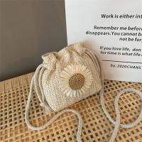 China Women's Beach Handbag Unisex Straw Crossbody Shoulder Handbag Summer Woven Bucket Bag for sale