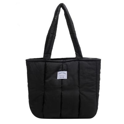 China Customized Tote Bag For Women 2024 Winter Fashion Quilted Shoulder Bag Large Capacity for sale