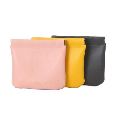 China Keep Your Cosmetics Organized and Accessible with This Compact PU Leather Makeup Ba for sale