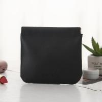 China Keep Your Cosmetics Organized and Accessible with This Compact PU Leather Makeup Ba for sale