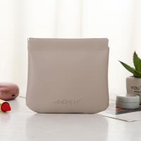 China Keep Your Cosmetics Organized and Accessible with This Compact PU Leather Makeup Ba for sale