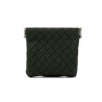 China Custom Wedding Bride Leather Pouch Bridesmaids Leather Cosmetic Bag in Solid Pattern for sale