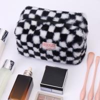 China Large Capacity Gingham Makeup Pouch with Customized Color and Towel Embroidery Logo for sale