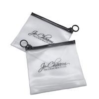 China Travel Transparent PVC Cosmetic Bag with Zipper Closure Newest Fashionable Style for sale