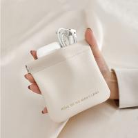 China Custom Logo Accepted On-the-Go Makeup Cosmetic Storage Bag for Portable Organization for sale
