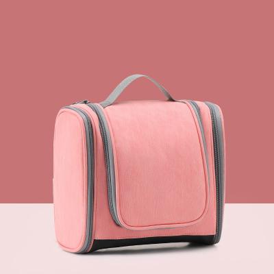 China Large Capacity Travelling Cosmetic Bag with Waterproof Design and Custom Logo Accepted for sale