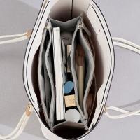 China Small Fashion Clutch Cosmetic Bag Perfect for On-the-Go Makeup Toiletries Storage for sale
