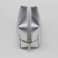 China Thickened Zipper Bag for Beauty Tools and Toiletries Fashion Style Acceptable OEM/ODM for sale