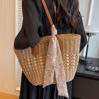 China 2024 Fashion Women's Straw Beach Bag Customized Tote Bag with Straw Material for sale