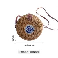 China Unisex Round Straw Beach Vintage Handmade Woven Circle Vacation Portable Shoulder Bag for sale