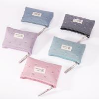 China Customisable Portable Cosmetic Bag for Women Solid Pattern Type and Canvas Material for sale