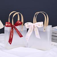 China Reusable Transparent Gift Shopping Packaging Bag With Handles Newest Fashinable Style for sale