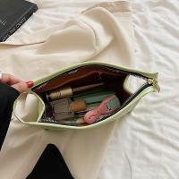 China Polyester Cloth Quilted Travel Cosmetic Bags for Your Custom Logo Puffy Puffer Needs for sale