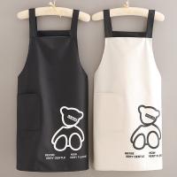 China Daily Life Apron with Custom Logo Pockets Waterproof Polyester Cotton Kitchen Chef Apron for sale