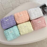 China Polyester Custom Logo Puffed Puffer Pouch Large Capacity Makeup Quilted Bags Cosmetic Case for sale