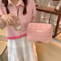 China Polyester Custom Logo Puffed Puffer Pouch Large Capacity Makeup Quilted Bags Cosmetic Case for sale