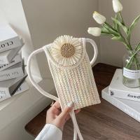 China Woven Bag Flower Shoulder Crossbody Women's Bag for Customized Color and Beach Vacation for sale