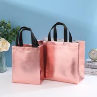 China Customized Color Non-Woven Laminated Shopping Bag with Golden Color and Handle Length for sale