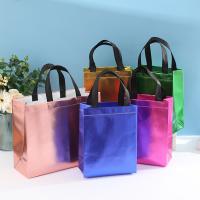 China Customized Color Non-Woven Laminated Shopping Bag with Golden Color and Handle Length for sale